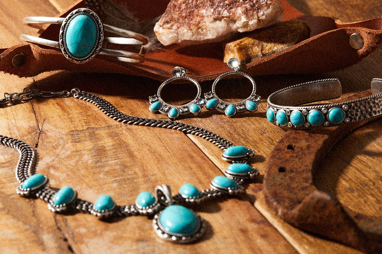 Turquoise Jewelry: A Symbol of Purity and Positivity|Serene Western